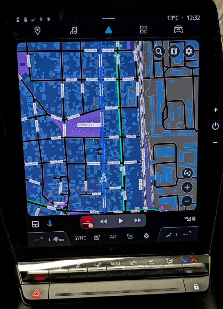 Locus Map 4.33 introduces support for Android Auto and a host of other ...